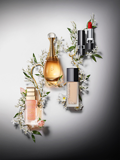 品牌-Dior迪奥-花瓣网|陪你做生活的设计师 | DIOR迪奥官方旗舰店 香水与美容品